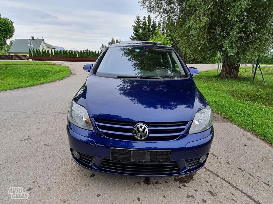 Zils Volkswagen Golf Plus 2007 Viļņa, ar dzinēja tilpumu 1.90 L un nobraukumu 349 tūkst. km par 3750 €, foto 11 vietnē AUTOMOTO.COM.LV