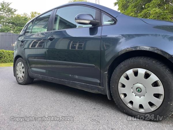 Blue Volkswagen Golf Plus 2007 in Tallinn, with an engine capacity of 1.60 L and mileage of 183 thousand km for 500 €, photo 3 on AUTOMOTO.COM.LV
