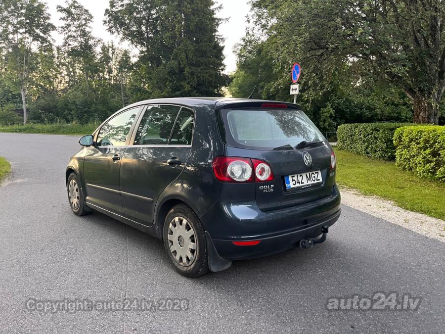 Zils Volkswagen Golf Plus 2007 Tallina, ar dzinēja tilpumu 1.60 L un nobraukumu 183 tūkst. km par 500 €, foto 6 vietnē AUTOMOTO.COM.LV