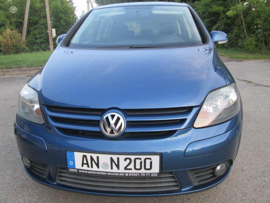 Blue Volkswagen Golf Plus 2007 in Kelme, with an engine capacity of 1.40 L and mileage of 150 thousand km for 2450 €, photo 3 on AUTOMOTO.COM.LV