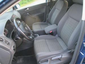 Blue Volkswagen Golf Plus 2007 in Kelme, with an engine capacity of 1.40 L and mileage of 150 thousand km for 2450 €, photo 8 on AUTOMOTO.COM.LV