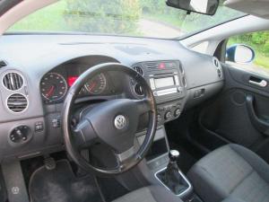 Blue Volkswagen Golf Plus 2007 in Kelme, with an engine capacity of 1.40 L and mileage of 150 thousand km for 2450 €, photo 9 on AUTOMOTO.COM.LV