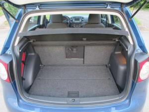 Blue Volkswagen Golf Plus 2007 in Kelme, with an engine capacity of 1.40 L and mileage of 150 thousand km for 2450 €, photo 22 on AUTOMOTO.COM.LV