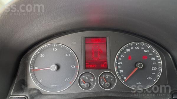 Zils Volkswagen Golf Plus 2007 Rīga, ar dzinēja tilpumu 2.00 L un nobraukumu 320 tūkst. km par 1550 €, foto 9 vietnē AUTOMOTO.COM.LV