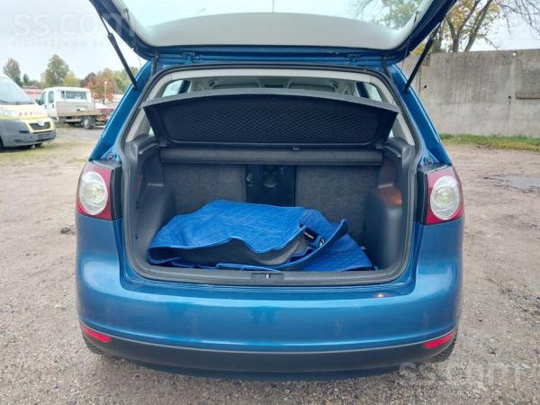 Zils Volkswagen Golf Plus 2007 Rēzekne, ar dzinēja tilpumu 1.90 L un nobraukumu 0 tūkst. km par 2450 €, foto 9 vietnē AUTOMOTO.COM.LV