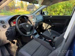 Blue Volkswagen Golf Plus 2007 in Daugavpils, with an engine capacity of 1.90 L and mileage of 200 thousand km for 3150 €, photo 15 on AUTOMOTO.COM.LV