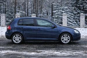 Blue Volkswagen Golf Plus 2008 in Vilnius, with an engine capacity of 1.90 L and mileage of 244 thousand km for 3700 €, photo 5 on AUTOMOTO.COM.LV