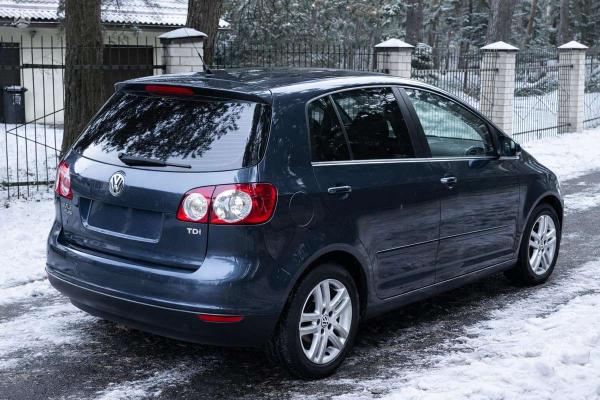 Zils Volkswagen Golf Plus 2008 Viļņa, ar dzinēja tilpumu 1.90 L un nobraukumu 244 tūkst. km par 3700 €, foto 6 vietnē AUTOMOTO.COM.LV
