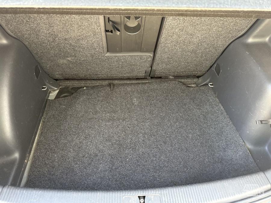 Zils Volkswagen Golf Plus 2008 Klaipėda, ar dzinēja tilpumu 1.90 L un nobraukumu 201 tūkst. km par 1950 €, foto 11 vietnē AUTOMOTO.COM.LV