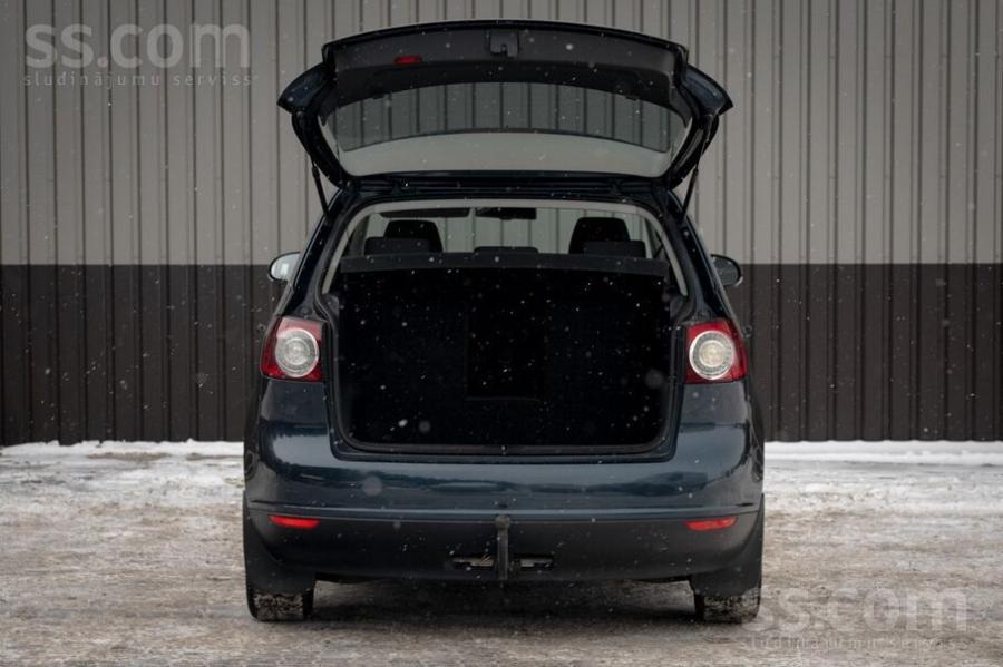 Zils Volkswagen Golf Plus 2008 Talsi, ar dzinēja tilpumu 1.40 L un nobraukumu 217 tūkst. km par 4950 €, foto 7 vietnē AUTOMOTO.COM.LV