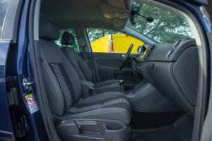 Blue Volkswagen Golf Plus 2008 in Liepaja, with an engine capacity of 1.40 L and mileage of 252 thousand km for 4500 €, photo 14 on AUTOMOTO.COM.LV
