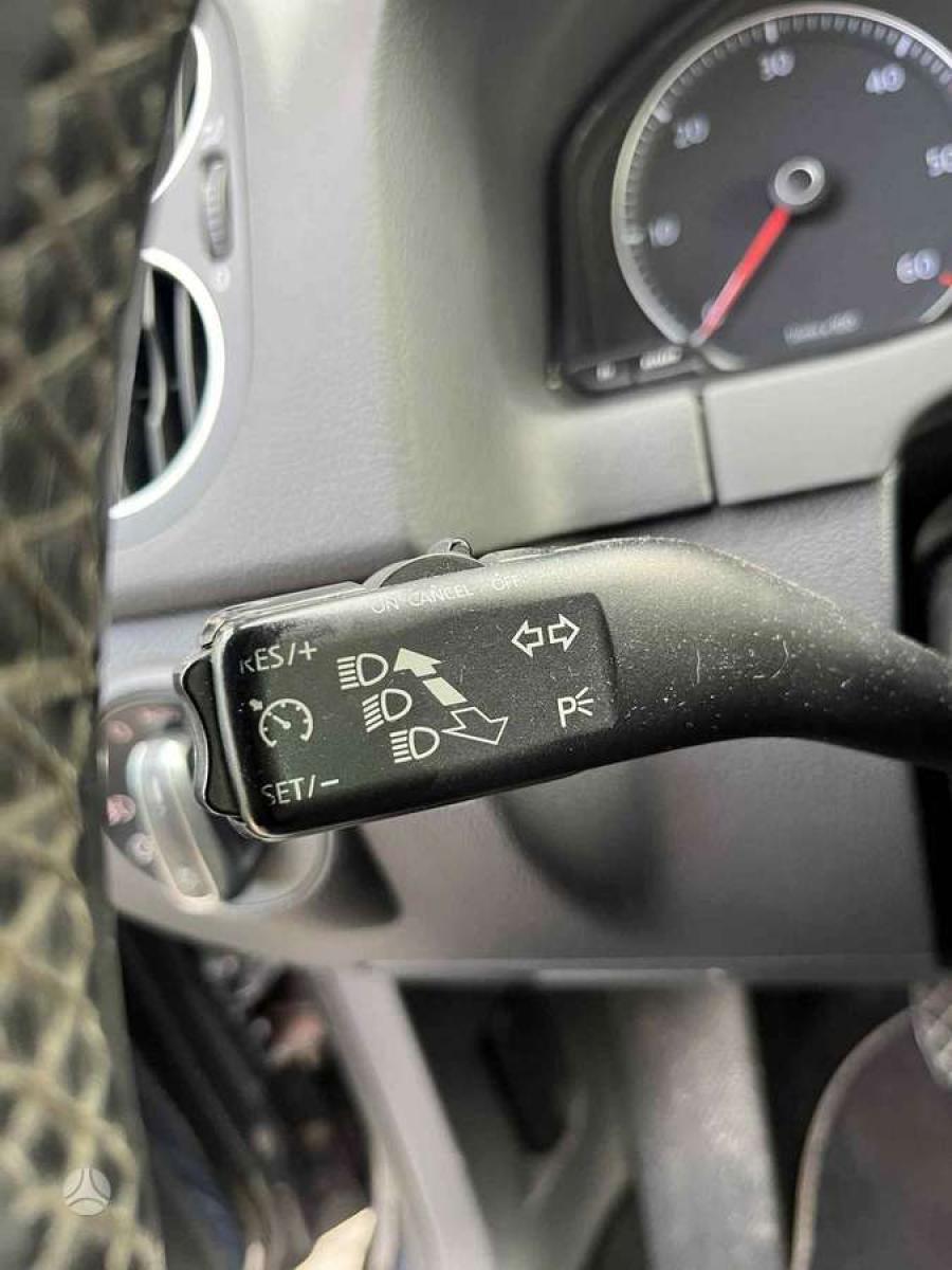 Blue Volkswagen Golf Plus 2008 in Silute, with an engine capacity of 1.90 L and mileage of 304 thousand km for 2150 €, photo 22 on AUTOMOTO.COM.LV