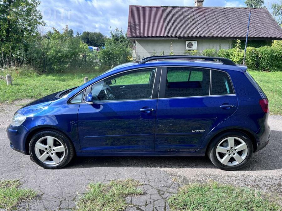 Zils Volkswagen Golf Plus 2008 Daugavpils, ar dzinēja tilpumu 1.90 L un nobraukumu 265 tūkst. km par 3249 €, foto 7 vietnē AUTOMOTO.COM.LV