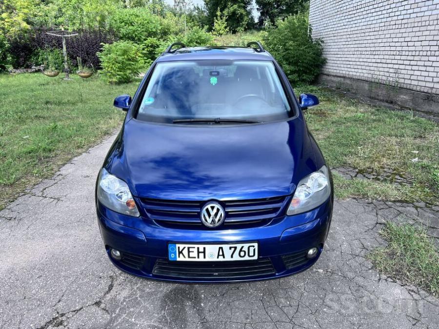 Zils Volkswagen Golf Plus 2008 Daugavpils, ar dzinēja tilpumu 1.90 L un nobraukumu 265 tūkst. km par 3249 €, foto 8 vietnē AUTOMOTO.COM.LV