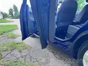 Zils Volkswagen Golf Plus 2008 Daugavpils, ar dzinēja tilpumu 1.90 L un nobraukumu 265 tūkst. km par 3249 €, foto 21 vietnē AUTOMOTO.COM.LV
