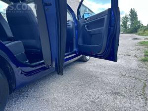 Zils Volkswagen Golf Plus 2008 Daugavpils, ar dzinēja tilpumu 1.90 L un nobraukumu 265 tūkst. km par 3249 €, foto 22 vietnē AUTOMOTO.COM.LV