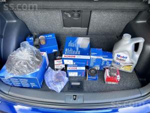 Zils Volkswagen Golf Plus 2008 Daugavpils, ar dzinēja tilpumu 1.90 L un nobraukumu 265 tūkst. km par 3249 €, foto 28 vietnē AUTOMOTO.COM.LV