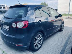 Zils Volkswagen Golf Plus 2008 Viļņa, ar dzinēja tilpumu 1.97 L un nobraukumu 276 tūkst. km par 900 €, foto 3 vietnē AUTOMOTO.COM.LV