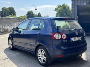 Zils Volkswagen Golf Plus 2008 Viļņa, ar dzinēja tilpumu 1.90 L un nobraukumu 280 tūkst. km par 750 €, foto 5 vietnē AUTOMOTO.COM.LV