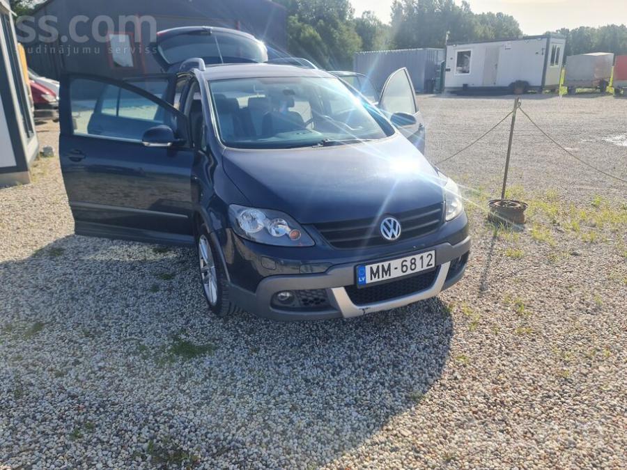 Zils Volkswagen Golf Plus 2008 Cēsis, ar dzinēja tilpumu 1.90 L un nobraukumu 256 tūkst. km par 1750 €, foto 18 vietnē AUTOMOTO.COM.LV