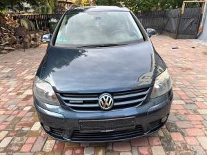 Zils Volkswagen Golf Plus 2008 Limbaži, ar dzinēja tilpumu 1.90 L un nobraukumu 256 tūkst. km par 4250 €, foto 4 vietnē AUTOMOTO.COM.LV