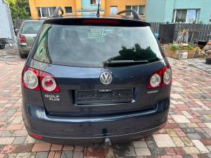 Zils Volkswagen Golf Plus 2008 Limbaži, ar dzinēja tilpumu 1.90 L un nobraukumu 256 tūkst. km par 4250 €, foto 6 vietnē AUTOMOTO.COM.LV