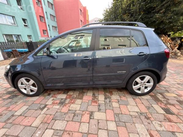 Zils Volkswagen Golf Plus 2008 Limbaži, ar dzinēja tilpumu 1.90 L un nobraukumu 256 tūkst. km par 4250 €, foto 8 vietnē AUTOMOTO.COM.LV