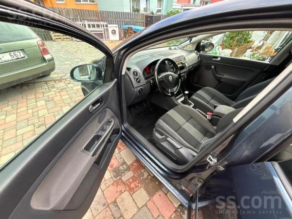 Zils Volkswagen Golf Plus 2008 Limbaži, ar dzinēja tilpumu 1.90 L un nobraukumu 256 tūkst. km par 4250 €, foto 10 vietnē AUTOMOTO.COM.LV