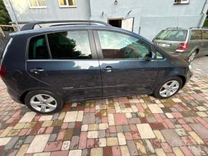 Zils Volkswagen Golf Plus 2008 Limbaži, ar dzinēja tilpumu 1.90 L un nobraukumu 256 tūkst. km par 4250 €, foto 11 vietnē AUTOMOTO.COM.LV
