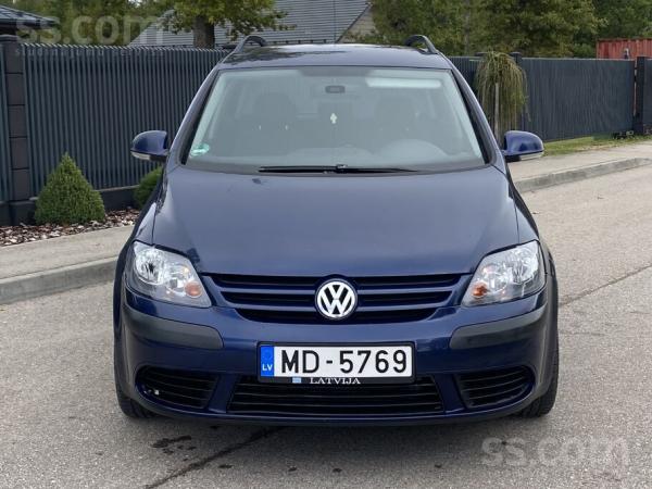 Zils Volkswagen Golf Plus 2008 Rīga, ar dzinēja tilpumu 2.00 L un nobraukumu 292 tūkst. km par 1950 €, foto 3 vietnē AUTOMOTO.COM.LV