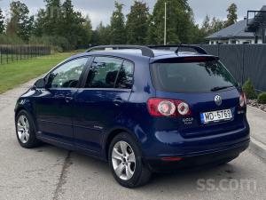 Zils Volkswagen Golf Plus 2008 Rīga, ar dzinēja tilpumu 2.00 L un nobraukumu 292 tūkst. km par 1950 €, foto 5 vietnē AUTOMOTO.COM.LV