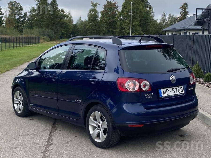 Zils Volkswagen Golf Plus 2008 Rīga, ar dzinēja tilpumu 2.00 L un nobraukumu 292 tūkst. km par 1950 €, foto 5 vietnē AUTOMOTO.COM.LV