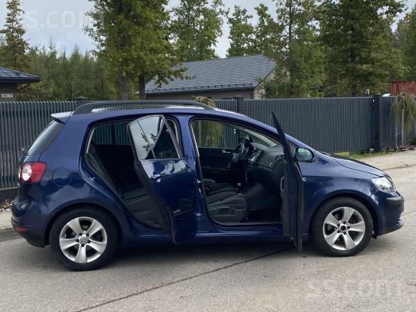 Zils Volkswagen Golf Plus 2008 Rīga, ar dzinēja tilpumu 2.00 L un nobraukumu 292 tūkst. km par 1950 €, foto 10 vietnē AUTOMOTO.COM.LV