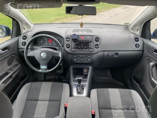 Zils Volkswagen Golf Plus 2008 Rīga, ar dzinēja tilpumu 2.00 L un nobraukumu 292 tūkst. km par 1950 €, foto 11 vietnē AUTOMOTO.COM.LV