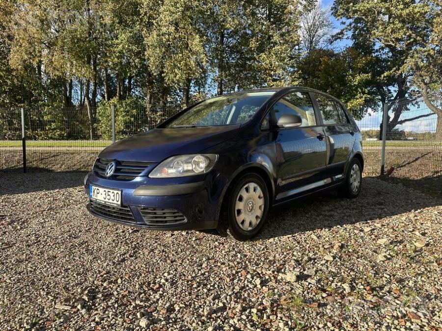 Blue Volkswagen Golf Plus 2008 in Cesis, with an engine capacity of 1.90 L and mileage of 0 thousand km for 2800 €, photo 1 on AUTOMOTO.COM.LV