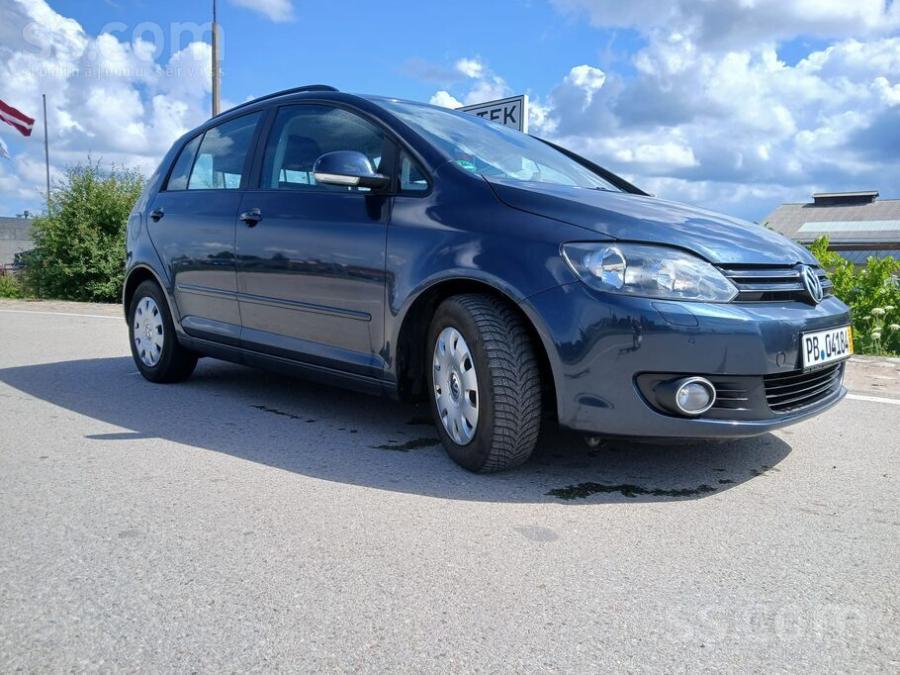 Zils Volkswagen Golf Plus 2009 Saldus, ar dzinēja tilpumu 2.00 L un nobraukumu 243 tūkst. km par 4500 €, foto 3 vietnē AUTOMOTO.COM.LV