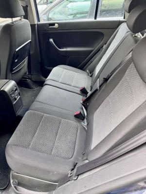Blue Volkswagen Golf Plus 2009 in Kaunas, with an engine capacity of 1.39 L and mileage of 204 thousand km for 3500 €, photo 8 on AUTOMOTO.COM.LV