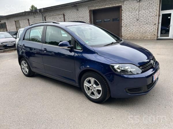 Zils Volkswagen Golf Plus 2009 Limbaži, ar dzinēja tilpumu 2.00 L un nobraukumu 335 tūkst. km par 4250 €, foto 3 vietnē AUTOMOTO.COM.LV