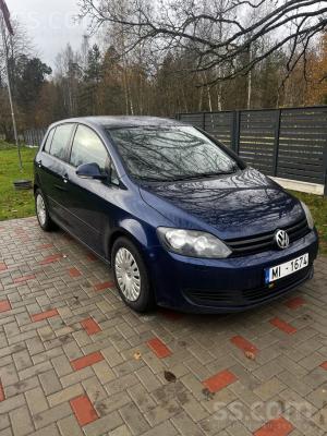 Blue Volkswagen Golf Plus 2009 in Riga, with an engine capacity of 2.00 L and mileage of 296 thousand km for 1850 €, photo  on AUTOMOTO.COM.LV