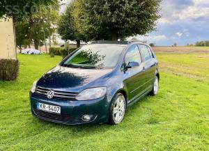 Blue Volkswagen Golf Plus 2009 in Kuldiga, with an engine capacity of 2.00 L and mileage of 304 thousand km for 3150 €, photo 3 on AUTOMOTO.COM.LV