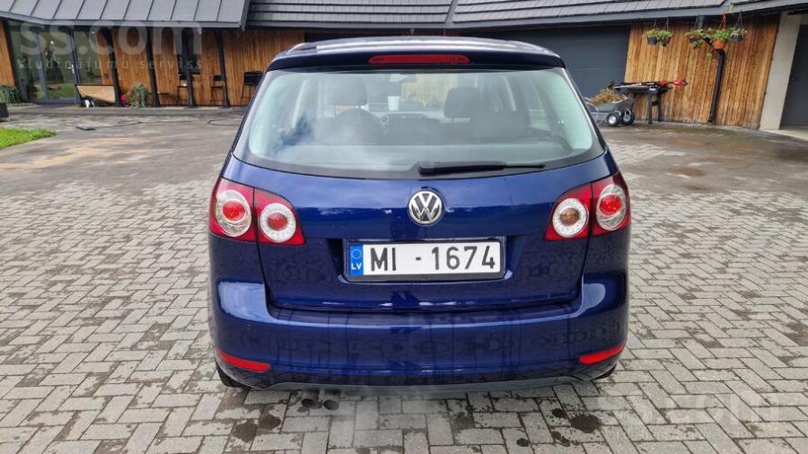Zils Volkswagen Golf Plus 2009 Gulbene, ar dzinēja tilpumu 2.00 L un nobraukumu 294 tūkst. km par 2850 €, foto 9 vietnē AUTOMOTO.COM.LV