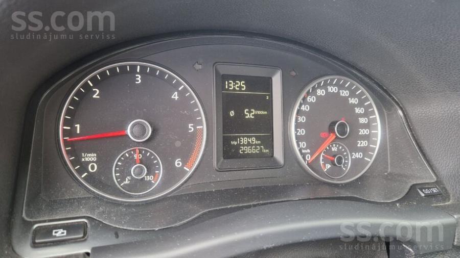 Zils Volkswagen Golf Plus 2009 Gulbene, ar dzinēja tilpumu 2.00 L un nobraukumu 294 tūkst. km par 2850 €, foto 15 vietnē AUTOMOTO.COM.LV