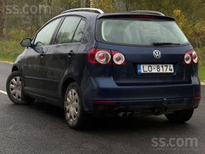 Zils Volkswagen Golf Plus 2009 Jelgava, ar dzinēja tilpumu 2.00 L un nobraukumu 0 tūkst. km par 2990 €, foto 9 vietnē AUTOMOTO.COM.LV
