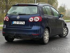 Zils Volkswagen Golf Plus 2009 Jelgava, ar dzinēja tilpumu 2.00 L un nobraukumu 0 tūkst. km par 2990 €, foto 13 vietnē AUTOMOTO.COM.LV