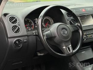 Zils Volkswagen Golf Plus 2009 Jelgava, ar dzinēja tilpumu 2.00 L un nobraukumu 0 tūkst. km par 2990 €, foto 15 vietnē AUTOMOTO.COM.LV
