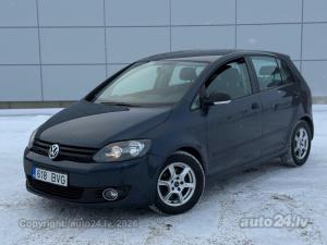 Zils Volkswagen Golf Plus 2010 Tartu, ar dzinēja tilpumu 1.60 L un nobraukumu 260 tūkst. km par 3800 €, foto  vietnē AUTOMOTO.COM.LV
