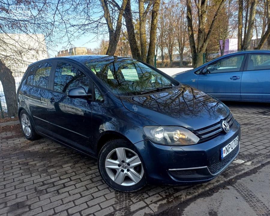 Zils Volkswagen Golf Plus 2010 Kauņa, ar dzinēja tilpumu 2.00 L un nobraukumu 325 tūkst. km par 2650 €, foto 1 vietnē AUTOMOTO.COM.LV