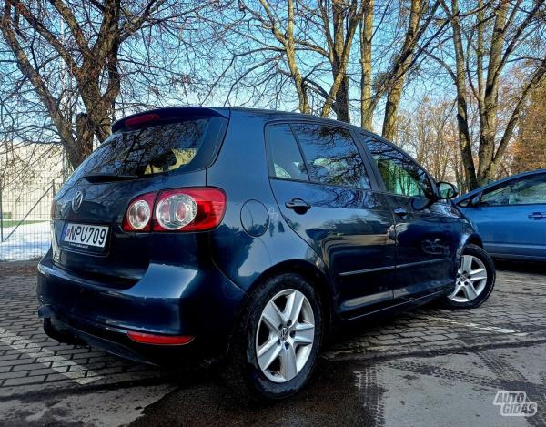 Zils Volkswagen Golf Plus 2010 Kauņa, ar dzinēja tilpumu 2.00 L un nobraukumu 325 tūkst. km par 2650 €, foto 2 vietnē AUTOMOTO.COM.LV