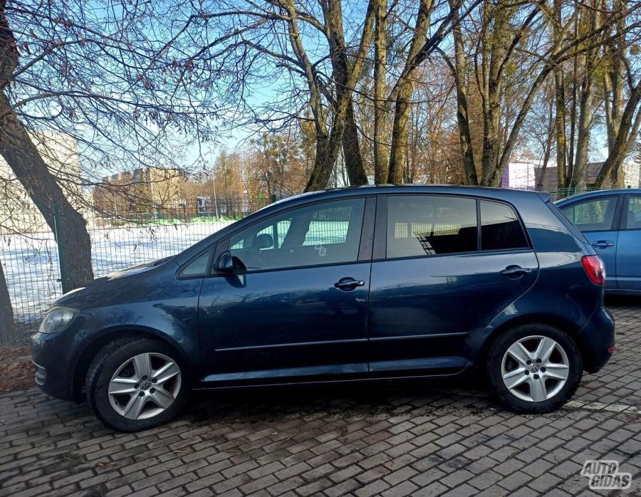 Zils Volkswagen Golf Plus 2010 Kauņa, ar dzinēja tilpumu 2.00 L un nobraukumu 325 tūkst. km par 2650 €, foto 6 vietnē AUTOMOTO.COM.LV