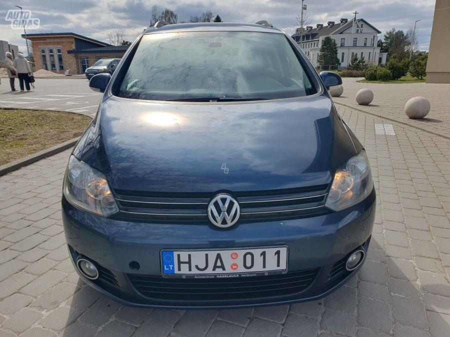 Blue Volkswagen Golf Plus 2010 in Kaunas, with an engine capacity of 1.60 L and mileage of 300 thousand km for 3350 €, photo 3 on AUTOMOTO.COM.LV